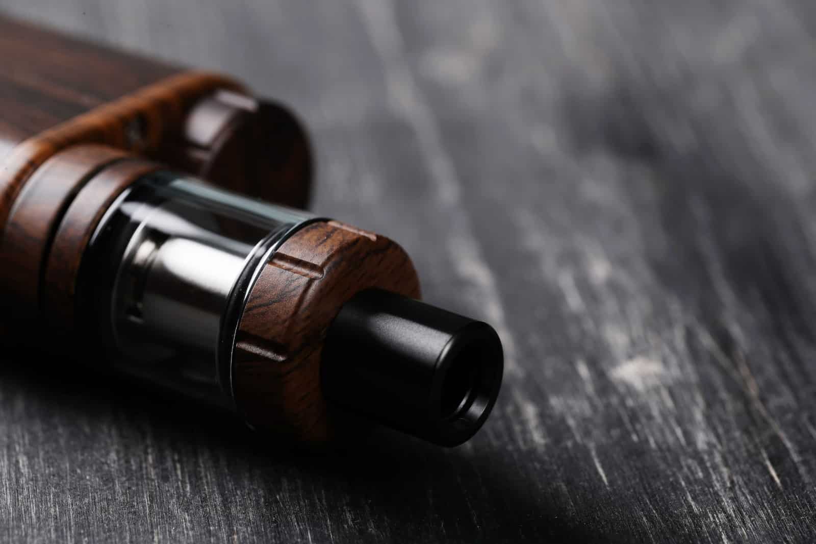 Cigarro eletrônico e câncer de laringe – entenda a relação!